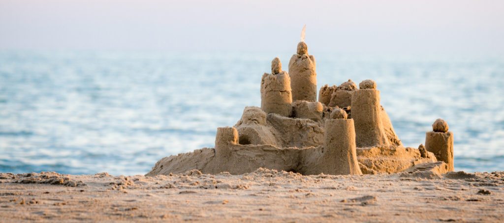 Here's The Absolute Worst Beach Town In America - Inman