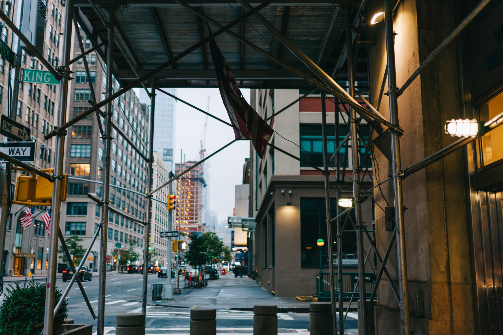 Shrouded in steel: Scourge of New York City scaffolding turns 40 - Inman