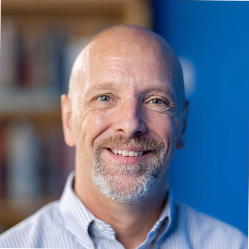 MoxiWorks Beefs Up CRM With New Communication Tools - Inman